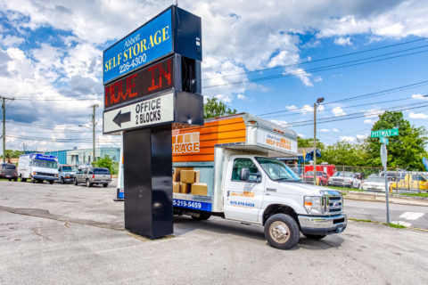 $1 Move In Special | Storage Units Nashville, TN | Abbott Trinity